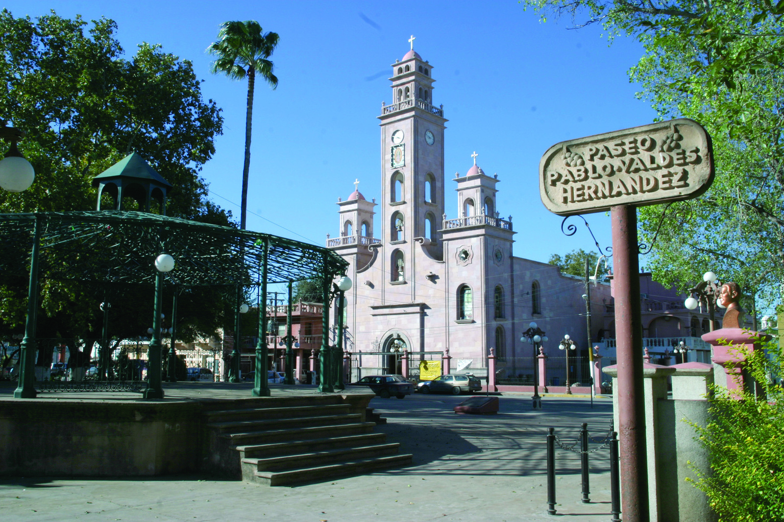 Image: Santuario de Nuestra Señora de Guadalupe, Piedras Negras ...