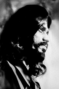 Azam Khan (singer) Facts for Kids