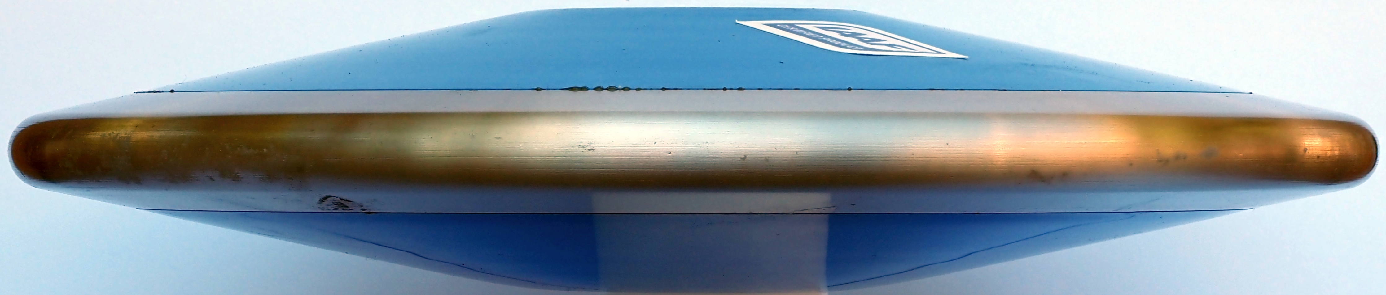 Image: Sport discus for men (2 kg) IAAF certified, side view