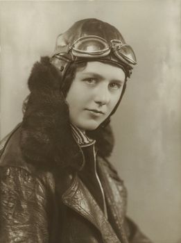Elsie Joy Davison Facts for Kids