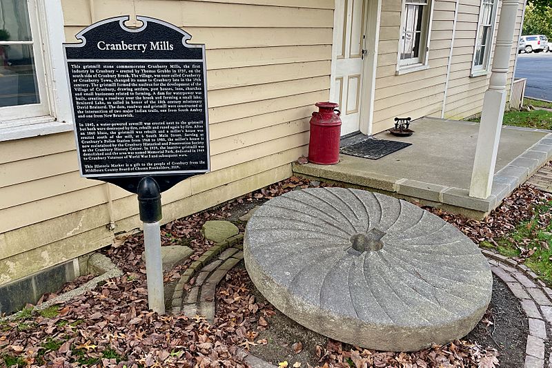Image: Cranberry Mills, Cranbury, NJ - information sign