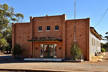 Latham, Western Australia Facts for Kids
