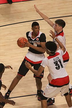 Tony Bradley (basketball) Facts for Kids