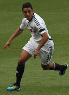 Neil Taylor (footballer) Facts for Kids