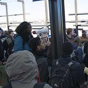 Isra Hirsi Facts for Kids