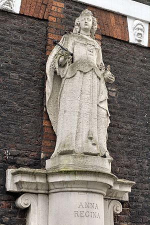Statue of Queen Anne, Queen Anne's Gate Facts for Kids