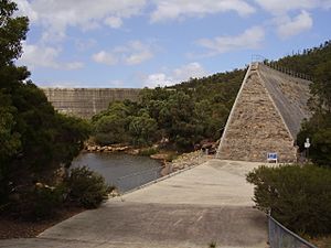 Victoria Dam (Western Australia) Facts for Kids
