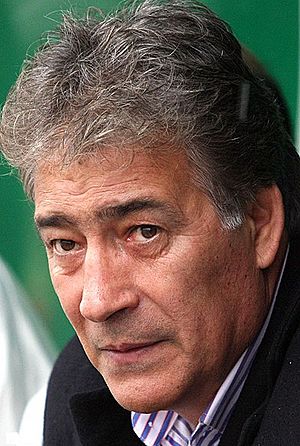 Nasser Hejazi Facts for Kids