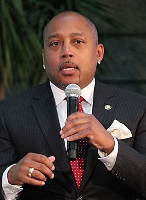 Daymond John Facts for Kids