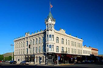 Geiser Grand Hotel Facts for Kids