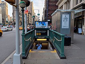 23rd Street station (BMT Broadway Line) Facts for Kids