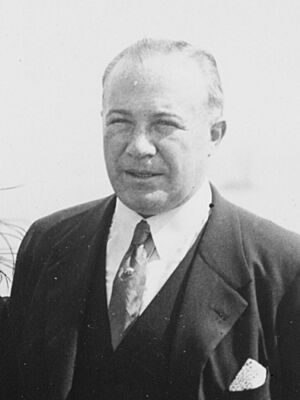 Bernard Gimbel Facts for Kids