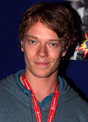 Alfie Allen Facts for Kids