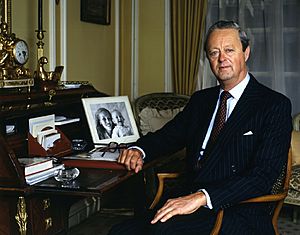 John Spencer-Churchill, 11th Duke of Marlborough Facts for Kids