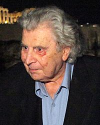 Mikis Theodorakis Facts for Kids