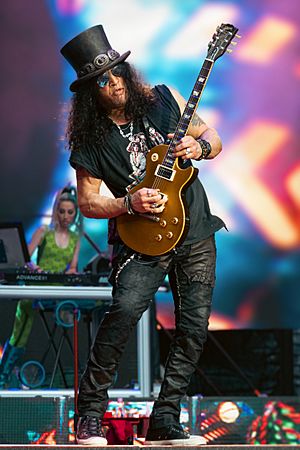 Slash (musician) Facts for Kids