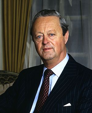 John Spencer-Churchill, 11th Duke of Marlborough Facts for Kids