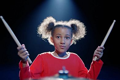 Nandi Bushell Facts for Kids