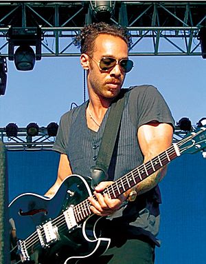 Justin Warfield Facts for Kids