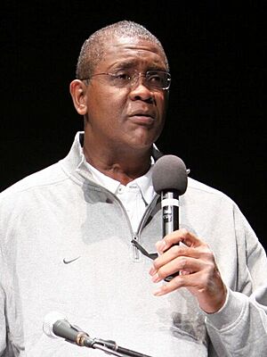 Bill Cartwright Facts for Kids
