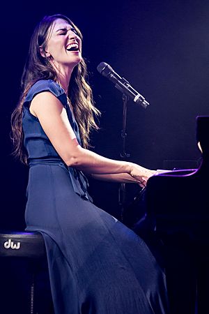 Sara Bareilles Facts for Kids