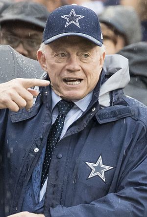 Jerry Jones Facts for Kids