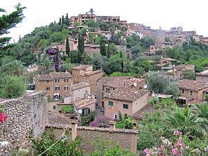 Deià Facts for Kids