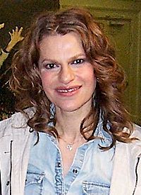 Sandra Bernhard Facts for Kids