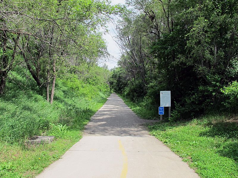Image: MoPac Trail East (entrance at Novartis Trailhead), Lincoln ...