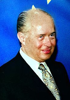 George Vassiliou Facts for Kids