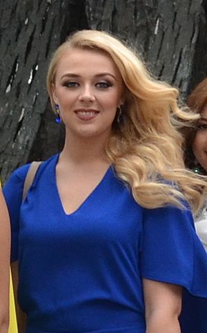 Stephanie Hill Facts for Kids