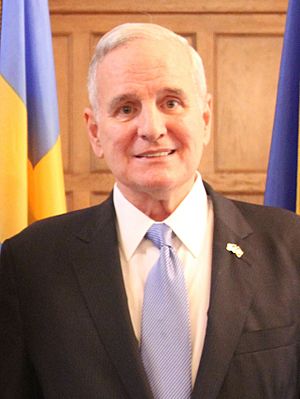 Mark Dayton Facts for Kids