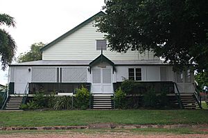 Cook Shire Hall Facts for Kids