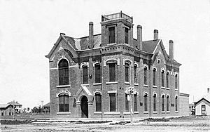 Meade, Kansas Facts for Kids