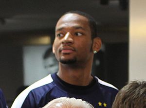 Mike Hall (basketball) Facts for Kids