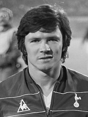 Steve Perryman Facts for Kids