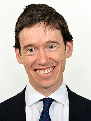Rory Stewart Facts for Kids