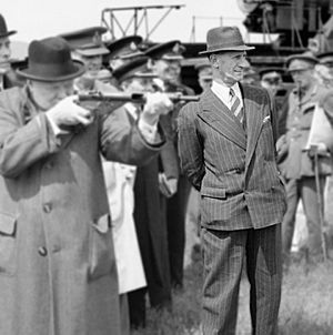 Walter H. Thompson Facts for Kids