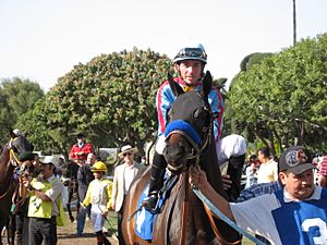 Aaron Gryder Facts for Kids