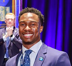 Kenny Selmon Facts for Kids