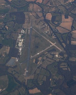 Dunsfold Aerodrome Facts for Kids