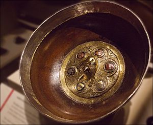 Mazer (drinking vessel) Facts for Kids