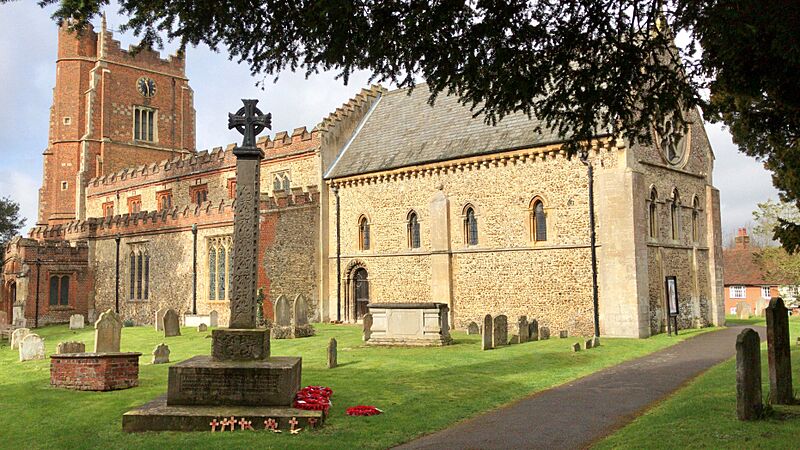 Image: Southeast view of St Nicholas' Church, Castle Hedingham, Essex