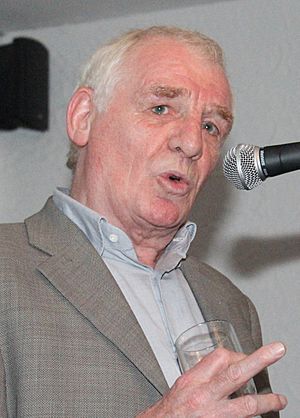 Eamon Dunphy Facts for Kids