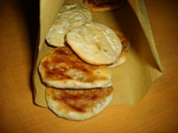 Kompyang Facts for Kids