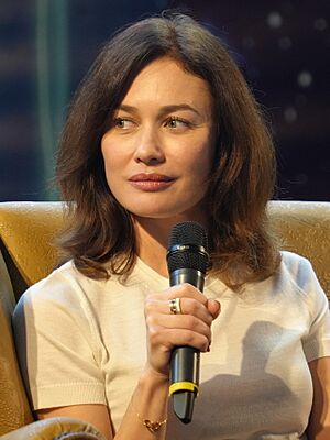 Olga Kurylenko Facts for Kids