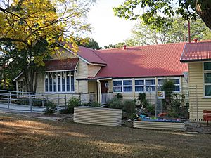 Petrie State School Facts for Kids