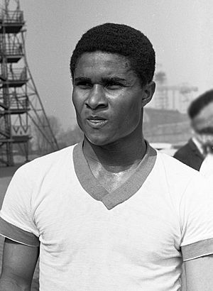 Eusébio Facts for Kids