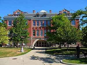 Eastern Michigan University Facts for Kids