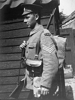 British Army uniform and equipment in World War I Facts for Kids